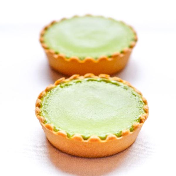 クリームチーズに茶游堂特別ブレンドの石臼挽き抹茶をたっぷり使用。さわやかな酸味と香りが宇治抹茶とチーズの相性の良さを実感して頂けます。食べきりサイズの個包装にすることで、新鮮な状態で何時も召し上がれる様に考えた一品。チーズ好きには、たまらな...