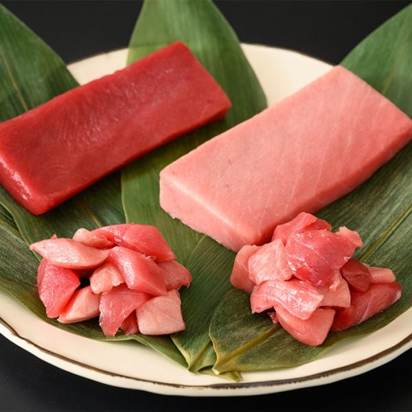 『だてまぐろ』は、「最高の養殖環境」と「職人のこだわり」 が創り上げた、宇和海産本まぐろのブランドです。まぐろ通にはもちろん、養殖本まぐろに馴染みのない方にこそおすすめです。『だてまぐろ』は、初代・宇和島藩主の伊達秀宗に因んで付けられた名前...