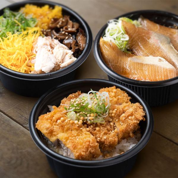 奄美大島の郷土料理「鶏飯」と、鹿児島が誇る黒豚・勘八を贅沢に味わえる出汁茶漬けの3種セット。炊き立てのごはんは、特A評価の「あきほなみ」を玄米から精米し使用。香ばしく旨みたっぷりの黒豚ロースかつは、鹿児島県産黒豚を揚げたての風味そのままに急...