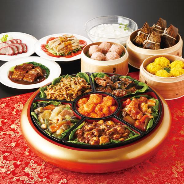 中華の鉄人・陳建一氏監修の人気メニューがセットになりました。本場四川省の3年熟成された豆板醤を使った四川麻婆豆腐、ピリ辛ながらもまろやかでコクのあるおいしさのエビチリソースの2大名物に、レストランと同様の製法で旨味たっぷりの麻婆茄子、風味豊...