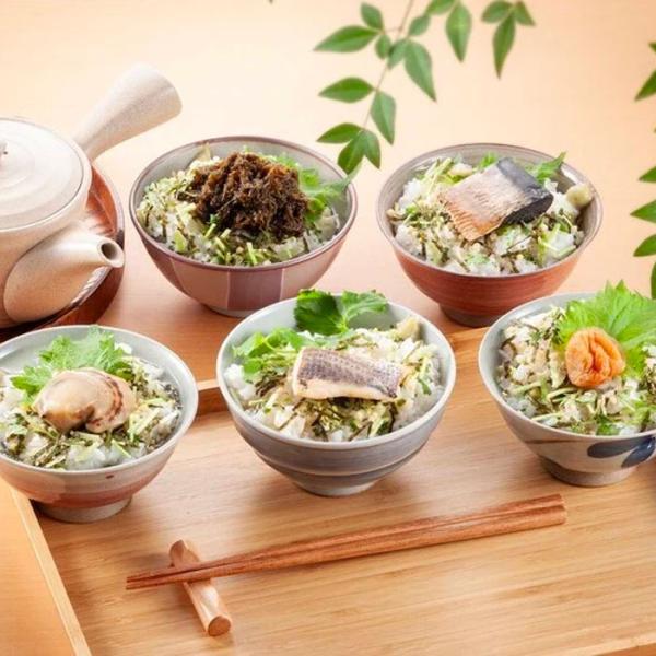 かね七の新ブランド「なつれ」はからだにやさしい、自然にやさしいがコンセプト。日本各地のこだわり原料を使用した海鮮茶漬けの詰合せです。素材本来の旨みを生かしたおだしとともに、具材がお楽しみいただけます。保存料、着色料、調味料は一切使用しており...