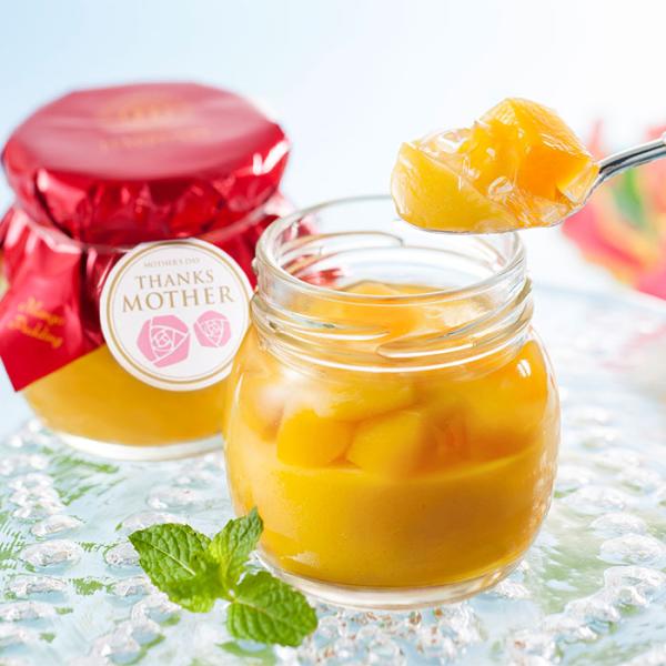 フランス国家最優秀職人章「M.O.F」を受章した天才シェフ、アンドレ・ロジェ氏が監修した「銀座京橋 レ ロジェ エギュスキロール」の銀座マンゴープリンは、濃厚な味わいを堪能できる贅沢な一品。あとくちの良い爽やかなマンゴー果肉入りゼリーと、濃...