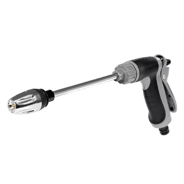 電源不要でホースに取り付けて準備OK！高水圧で地面や壁の汚れを「ズバッ」と落とします。ノズル部分を操作して3種類の水形パターンに切り替え可能。用途に合わせて使用可能です。【サイズ】約W3.5×D36×H14.5cm（本体）約W18.5×D4...