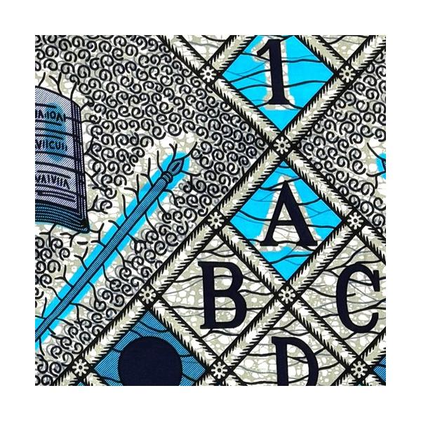 商品名：アフリカンプリント 布 生地 50cm単位 AP-13852　ABC 学校 濃紺 ブルー グレー地　アフリカ 布 ブロード カットクロス ハンドメイド パッチワーク エコバッグ 手芸材料 ダンス 舞台 衣装 通園通学にカテゴリ：アフ...