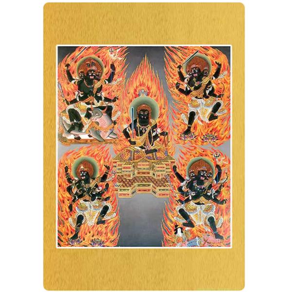 本商品は、 不動明王を中心に、 降三世明王・軍荼利明王・大威徳明王・金剛夜叉明王の 五大明王が一堂に描かれた仏画です。恐れや威圧のための存在ではなく、 また、願いを強引に叶えるための象徴でもありません。