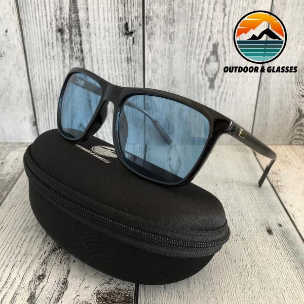 偏光レンズは、視界が鮮明になり釣りやゴルフなどスポーツに向いています。また、ルアーフィッシング、サーフィン、ゴルフ、ドライブ、ジョギングなど紫外線が気になる方に最適です。また、調光レンズは光量によりレンズの濃さが変わるので、ドライブやフィッ...