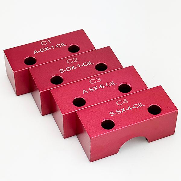 アルファロメオ2.5L/3.0L V6 24V エンジン用のカムシャフトロッキングツールです。材質は航空用アルミ合金削り出し、表面はアルマイト処理済みです。■商品仕様（4pcセット）・C1　A-DX-1-CIL　1シリンダー インテーク側・...