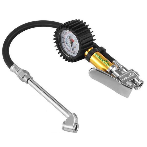 タイヤの空気入れ、空気圧の測定作業が出来ます。 デュアルチャック仕様なので、原付からエアバルブの向きが反対側のトラックまで使用できます。■使用方法 1.エアー測定：チャックをバルブに押しあてると、空気圧表示される。 2.エアー充填：エアー充...