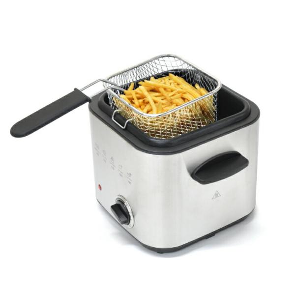 料理に合わせてダイヤルを回すだけ油きりかごで簡単油切りフッ素樹脂加工でお手入れ簡単●色/白●サイズ/約幅25×奥行21×高さ19cm、コード長：1.2m●重さ/約1.3kg●素材/ABS他●仕様/電源：AC100V 50/60Hz、消費電力...