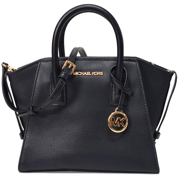 日本未発売◎本場アメリカのマイケルコースから可愛い本革レザー2wayバッグを入荷しました！中でも人気のブラックカラーは入手困難な希少モデル◎使い勝手の良いサイズ感に内側は2箇所のポケット付きで小物の整理整頓も安心◎また、付属ショルダーは取り...