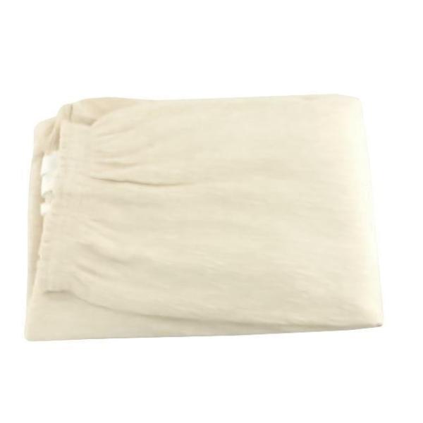 立体的なシャーリング製法により、抜群のフィット感を誇るソファカバー。 のびのびぴったりソファカバーです。たっぷりの生地にギャザーを寄せた贅沢な作りで、ふんわり感のあるデザインです。 汗ばんだ肌で触れてもベタベタしにくく肌ばなれが良いのが特長...