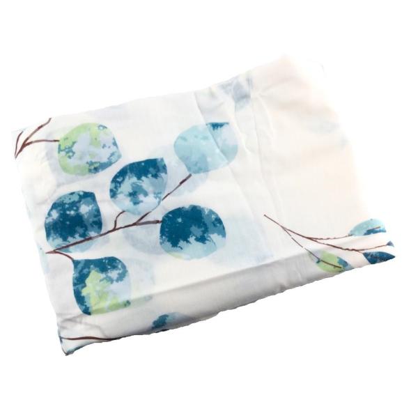 洗濯もお手入れもラクラクな掛け布団カバーです。乾きが速く、肌触りがやさしい綿混素材を使用しており、シワになりにくいのが特徴。汚れたらすぐに洗えるので、清潔感を保ちたい方にぴったりです。内側にはひもとホックが付いており、掛け布団をしっかり固定...