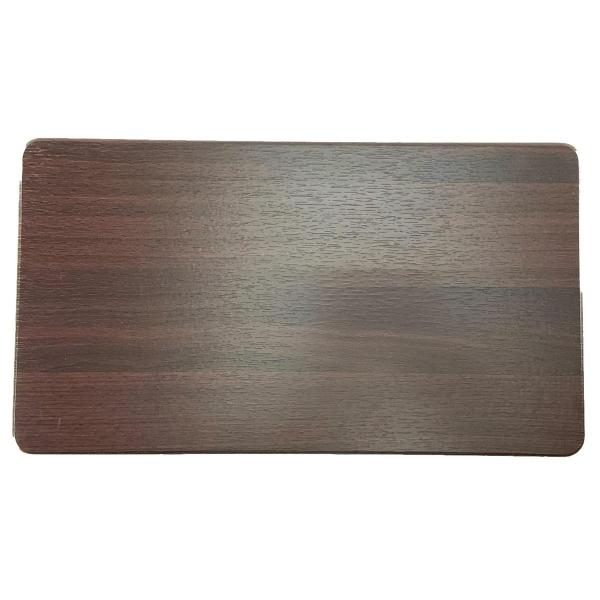 落ち着いた木目調のダークブラウン天板です。家具や棚のリメイク、オリジナルのDIY制作にぴったり。コンパクトなサイズなので、省スペースでも扱いやすく、組み合わせ次第で幅広い用途にお使いいただけます。ダークな木目調で高級感のある仕上がり用途：棚...