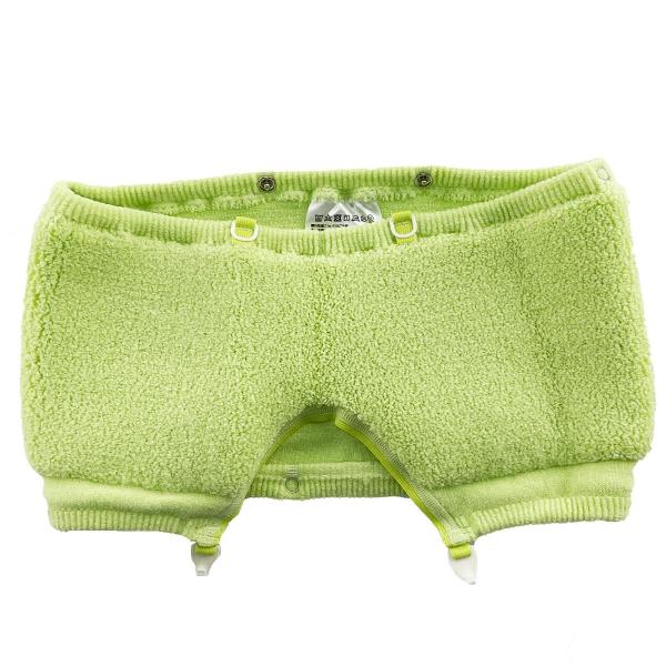 伸縮性のある素材で、どんな形の便座にもぴったりフィットする「のびのび便座カバー」。取り付けが簡単でズレにくく、快適な座り心地を保ちます。ご家庭の洗濯機で丸洗いできるので、お手入れもラクラク。いつでも清潔に使えて、毎日のトイレをより快適で心地...