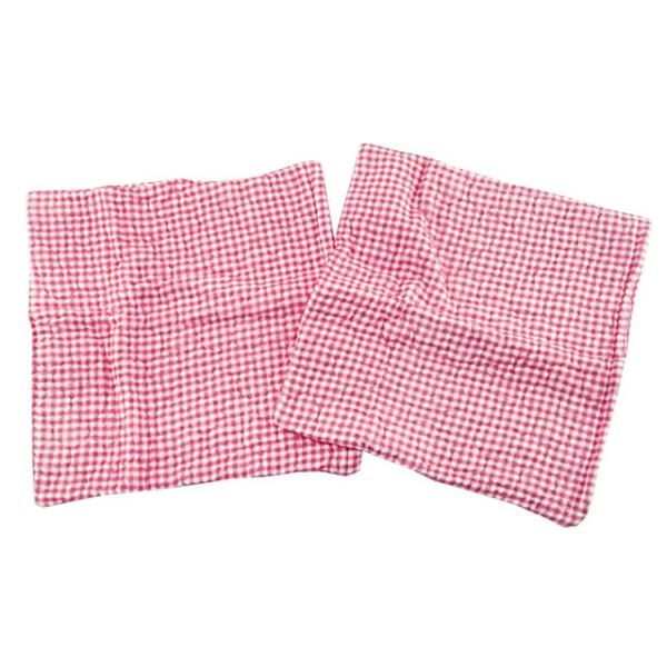 使いはじめから肌ざわりのやさしいウォッシュ綿ガーゼを使用したクッションカバー (2枚組)。水洗い加工を施した綿の2重ガーゼ生地がふんわりやわらか~♪※同色・同柄２枚組※洗濯機OK(ネット使用)色：ピンク品質：側生地/綿100%中わた/綿60...