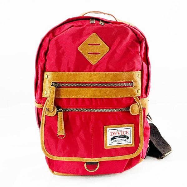 アウトドアや小旅行、通学にも便利な大容量DEVICE Camp ビッグボディバッグ。着替えやA4ファイルなども入れられます。ポケット外側/ジップポケット2個、マジックテープポケット1個ポケット内側/ジップポケット1個、フリーポケット2個色：...