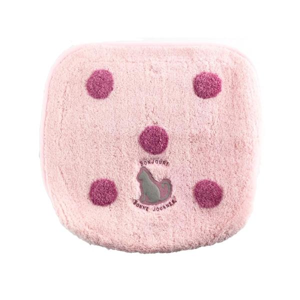 ドット柄とネコ柄が可愛いトイレフタカバーです。いつものトイレを華やかに模様替え。気軽に洗濯ができるのもポイントです！色：ピンク品質：アクリル93% ポリエステル7%サイズ：マルチ型（普通便座 温水洗浄・暖房便座兼用）（メーカーパッケージを入...