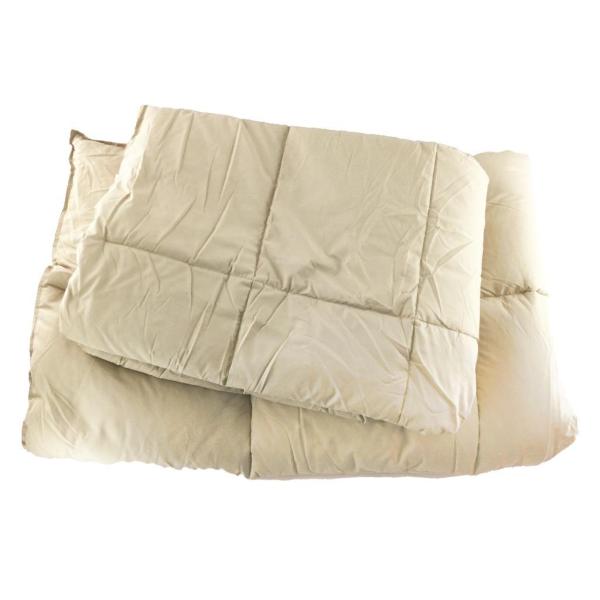 オールシーズン使える2枚合わせ掛け布団。夏は肌掛け、春秋は掛け布団、冬は2枚重ねであたたかく。抗菌防臭・防ダニ機能付きで清潔、保温性も◎。ボタン固定・ループ付きでカバーもズレにくく快適。収納袋付きで新生活や来客用にもぴったり！カバー留め付収...