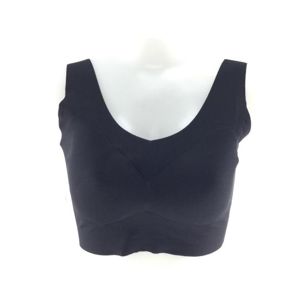 RAKUNA 整体ストレッチ感覚ブラは整体師がこだわった設計で、垂れや離れを防ぎながら、猫背になるのを効果的に防止します。特に、肩甲骨周りのストレッチをサポートし、着るだけで美姿勢を促進し、背中の筋肉を適切に動かすことを自然に助けます。フロ...