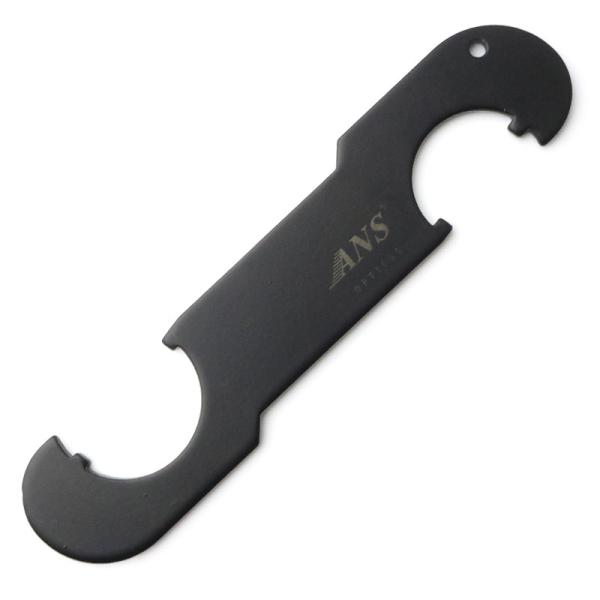 ANS Optical 電動M4対応 バレルレンチ(バレルナット/ストックナット用)これ1本でアウターバレル固定リングとストック固定リングの両方に使用でき、取付・取外しが可能になります。コンパクト設計で持ち運びにも便利です。適応機種：東京マ...