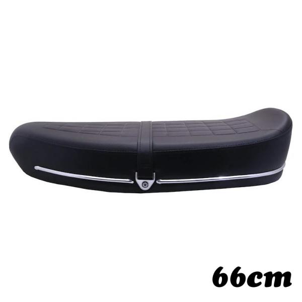 66cm ダブルシート K0風K0風66cmです。◯カラー：黒◯パイピング：無し◯バンド：有り／黒（金具横留め）◯仕様：アイロン付き、ライン装飾◯全長：66cm◯付属品：シート本体、シートキャッチ（シート本体裏面に付属）、後部固定用ブラケッ...