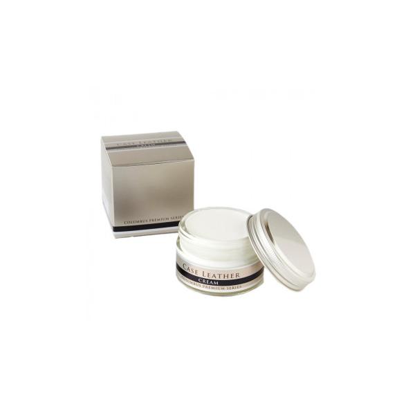 ヌメ革をしなやかに保つ、天然ワックス(植物性キャンデリラワックス・植物性ビーズワックス)配合の無溶剤タイプのクリームです。暖やかなエイジング(色の変化)を楽しめます。塗布用のクロス付きです。