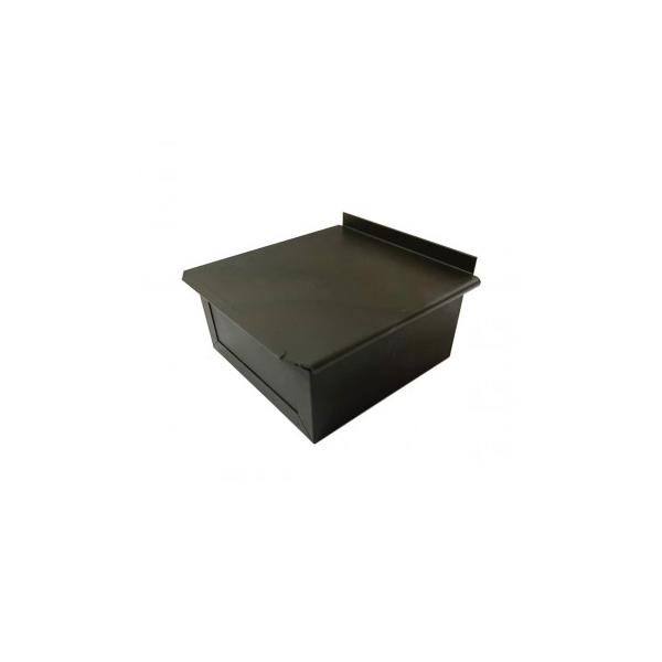 弊社商品「キューブ120角食パン型」の高さを半分に抑えた商品です。テフロンを使用している為、型離れの良さは抜群です。熱伝導も良く焼き色も均一に仕上がります。食パン作りに初めて挑戦する方から熟練の方まで様々なお客様に愛されています。空焼き不要...