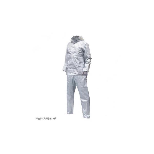 耐水圧と透湿性能に磨きをかけた、ペットボトル1本分の超軽量透湿レインウェアです。深めの二重袖構造によりロング手袋にも対応した、軽くて機能的なレインスーツです。