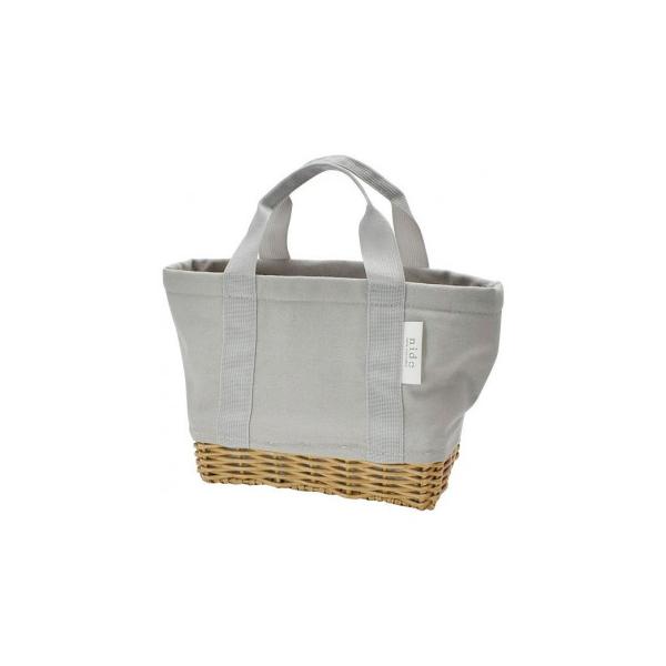 カゴのおかげで、底が安定します。お弁当が傾きにくいランチバスケットです。コロンとした可愛い形もポイントになっております。カゴ部分は水や汚れにも強いPP素材です。ささくれ等もないため、安心です。