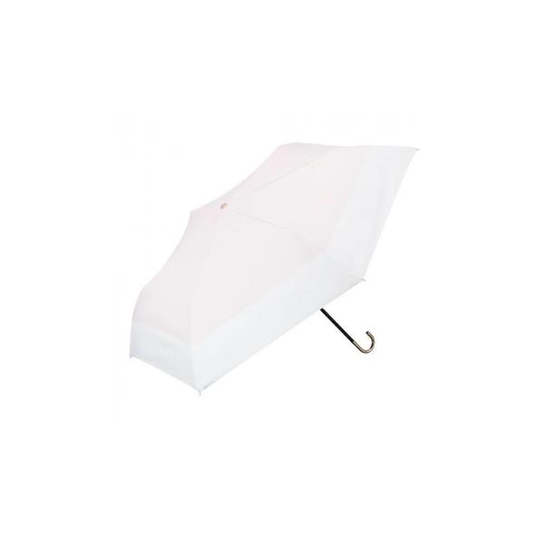 晴れ・雨・風の全てに対応した全天候型の傘。しなやかに曲がって壊れにくい。