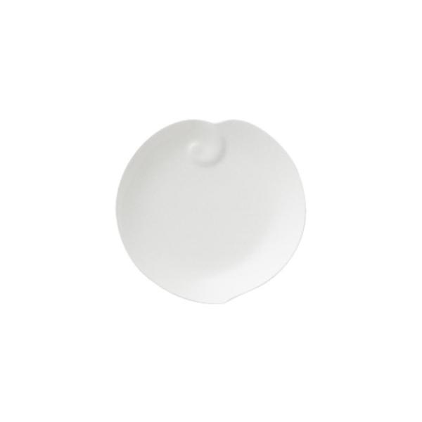 ケーキやデザートのお皿、取り皿としてお使いいただけます。ポコアポコとは「少しずつ」という意味の音楽用語。ハートと葉っぱが重なる柔らかなフォルムは、少しずつ心をときほぐしてくれる、心和む器です。
