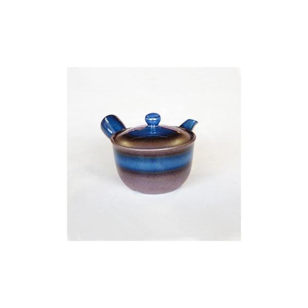 茶葉が詰まりにくく、湯通しの良いおーばる網です。湯切れの良い注ぎ口です。