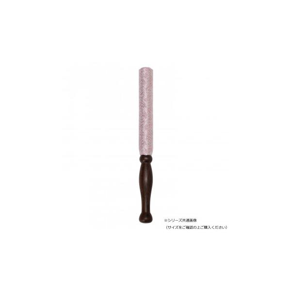 4.0寸サイズで、綺麗な柄が施されたりん棒です。