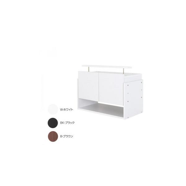 コレクションラック本体に専用の上置きを装備すれば安全性に優れた天井つっぱり設置が可能になります。上置きの扉はプルラッチ式で地震などの際、扉が開き収納物が落下する事がなく安全です。