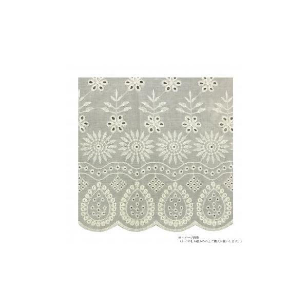 突っ張りポールやカーテンクリップを使用してお使いいただけます。