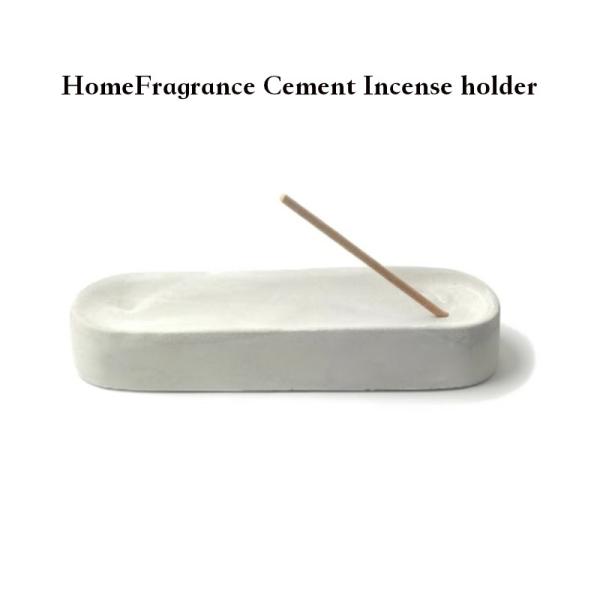 □商品説明【洗練されたミニマリズム】無機質な美しさが引き出す、上質な休息。心に静寂を灯すセメントインセンスホルダー。余計な装飾を一切削ぎ落とした、シンプルでモダンなデザインが特徴です。セメント特有のマットで無機質な質感が、お香の煙の揺らぎを...