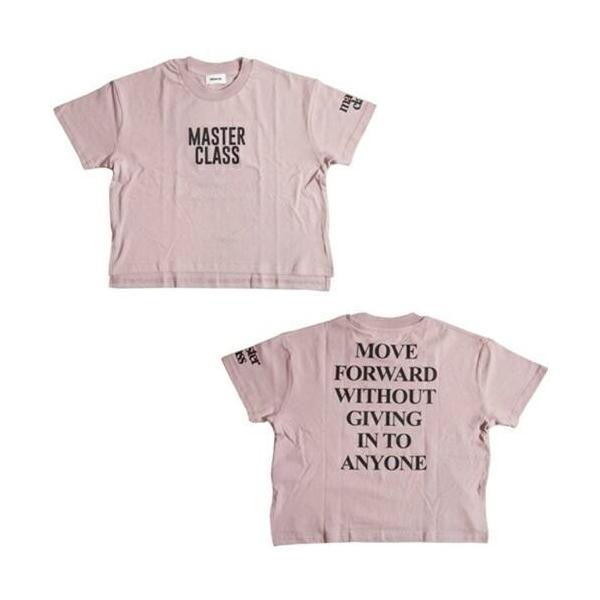 こちらの商品はSALE商品の為、返品・交換を承る事が出来ません。あらかじめご了承お願い致します。ワイドなシルエットがかわいいロゴTシャツ。バックに大きめに入ったロゴと、そでに入ったプリントがポイント。脇に少し入ったスリットで、フロント部分を...