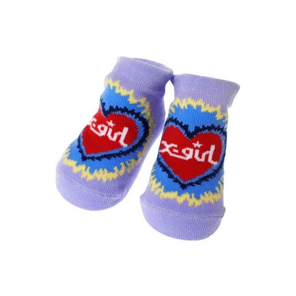 新生児  出産祝いにも大人気のハートタイダイシリーズがNEWカラーで登場したベビーソックスです。インパクトを与えるブランドらしいデザインになっています。キッズサイズのTシャツとリンクコーデも可能。同柄でカバーオールやスタイが展開されています...