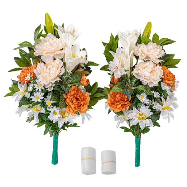 常時500種類を超える造花から、一つ一つ丁寧に手作業で花束を組み合わせています。【色止め加工】が施されているため、通常の造花よりも長く太陽の下でも美しい状態を保ちます。お墓用としてお供えするのはもちろん、仏壇用にお供えするのにも最適な造花で...