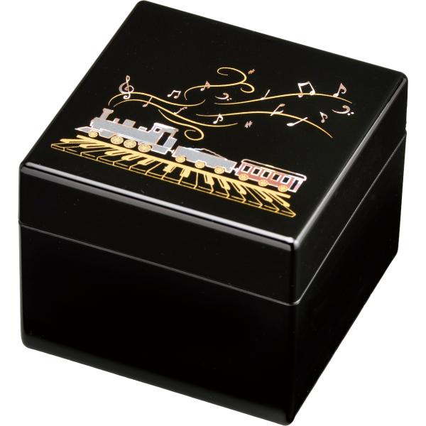 【サイズ】化粧箱：9ｘ9ｘ7.5cm　実寸：8ｘ8ｘ6.5cm【素材】ABS樹脂製　カシュー塗装【オルゴール曲】高原列車【原産国】日本