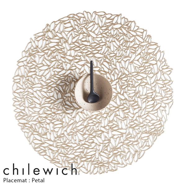 正規販売店 花びら プレースマット テーブルマット インテリア 雑貨■サイズ：約φ38(cm)■素材： ポリ塩化ビニル100％■デザイン： Sandy Chilewich（サンディ チルウィッチ）■ブランド： chilewich (チルウィ...