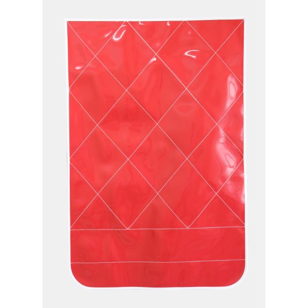 ●レトロ調スタイルの角丸仕様の泥除けです。●表が赤、裏が黒、フチが白と定番デザインのひとつです。●お好みでリバーシブルでお使い頂けます。●サイズ：巾600×長さ900mm●厚み：1.8mm●材質：PVC●色：表/赤、裏/黒、フチ/白●自重：...