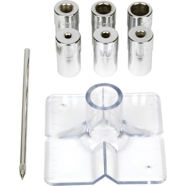 ●正確な穴あけ作業のガイドに最適です。●木材に垂直・側面のセンター、角材のエッジ、丸棒等に正確に穴あけが出来ます。●4・5・6・8・10・12mmのドリルサイズに適応しています。●対応機種：インパクトドライバー、電気ドリル●最大加工寸法：角...