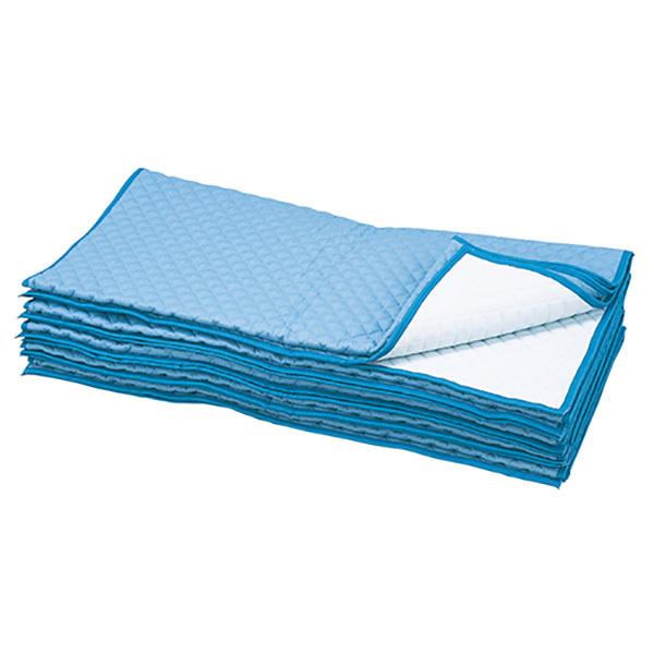 ●丈夫●すべらない●軽い●弾力がある●サイズ：1,500×2,400mm、厚み6mm●材質：表/中綿・ポリエステル　　　　裏/綿●自重：1.8kg/枚※色指定はできませんご注文単位5枚