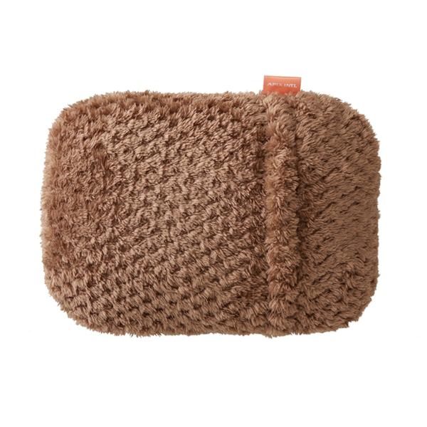 ●電気の力で温める充電式の湯たんぽです。●繰り返し使用できるエコな湯たんぽです。●カバーは肌触りの良いボア生地を採用しています。●汚れの目立ちにくい茶色のカバーを採用しています。●色：ブラウン●サイズ：巾280×奥行210×厚み40mm●材...