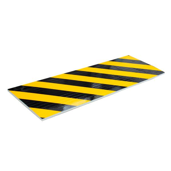 ●トラ柄の反射シートを表面使用しており夜間でも視認性がよく安全性が高まります。●厚さ10mmのクッション材が狭い所での旋回時の衝突を軽減します。●表面トラ柄スリット加工で様々なカーブにフィットします。●工場や倉庫等の柱や壁にもお使いいただけ...