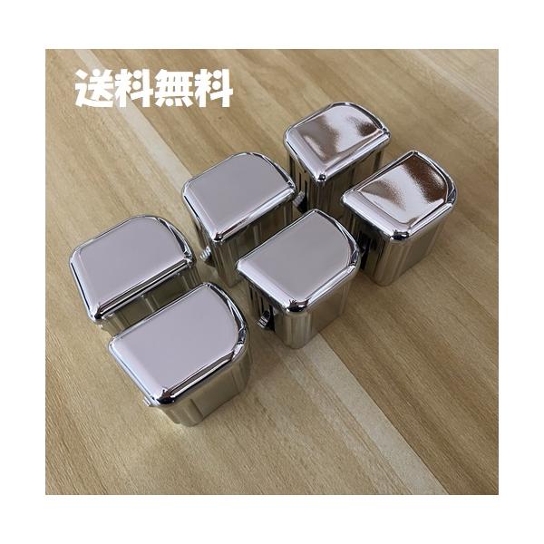 荷台のドレスアップ、カスタム、こだわり派におすすめ！ハイゼットトラック 200/500系アオリエンドキャップ　メッキ仕様6P 2枚目の画像のエンドキャップにメッキを施したものになります。■材質：プラスチックPP ■6個セット メーカー......