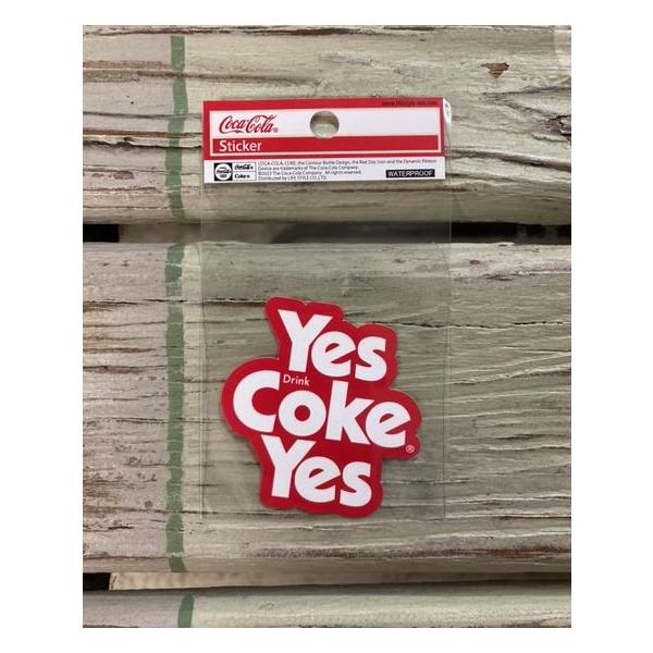 耐光・耐水仕様のステッカーです。XXSサイズ：約5cm〜（種類によりサイズが異なります）アメリカン雑貨の王道のコカ・コーラ　ブランドのステッカー。車の窓、旅行トランク等、色々な物をオリジナルカスタムしてください。ステッカーでカスタムするだけ...