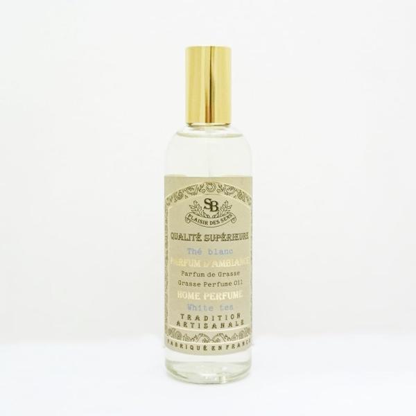 商品の説明サンタール・エ・ボーテ社は、南仏プロヴァンスのエグモルト地方で自社による香水や化粧品を製造しています。高い品質を確立しており、すべての香料は香水でも有名なグラース産のものを使用しています。シンプルでありながら高級感と清潔感に溢れて...