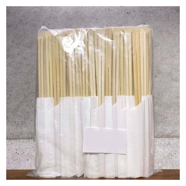 竹箸 天削箸 24cm 白ハカマ◇定番の竹天削箸のハカマ入りです。◇ランチ用のお箸として人気です。◇竹のもつ清潔感が素敵です。●材質：竹●箸袋：白ハカマ●サイズ：24cm●入数：100膳